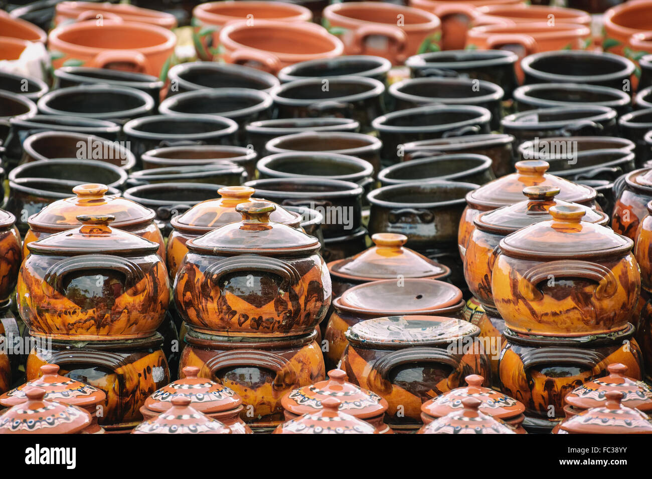 Earthen earthenware hi-res stock photography and images - Alamy
