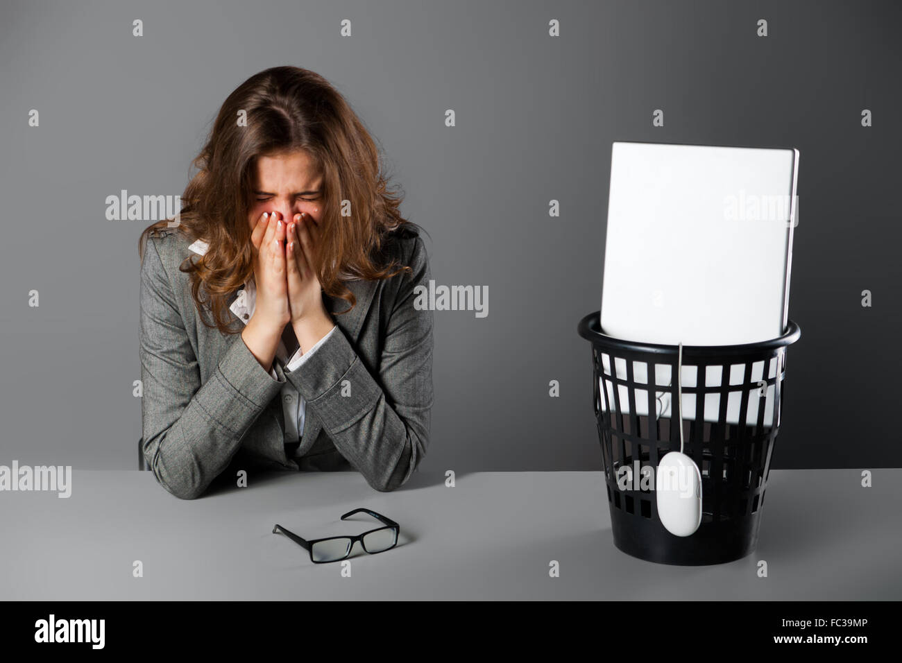 Mouse crying hi-res stock photography and images - Alamy