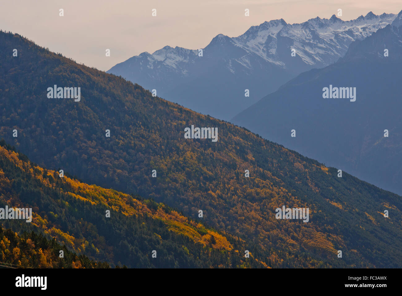 Meili Snow Mountain Range,Mingyong Glacier,Holy Kawagebo Peak worshiped ...