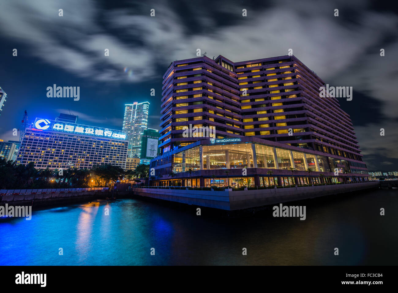 Intercontinental hong kong hotel hi-res stock photography and images ...
