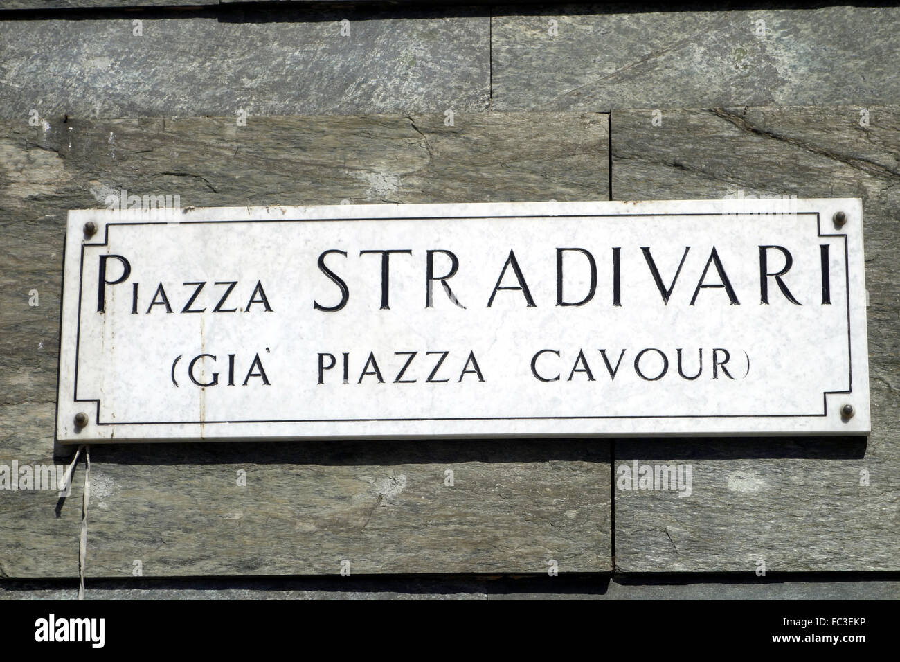 Stradivari hi-res stock photography and images - Alamy