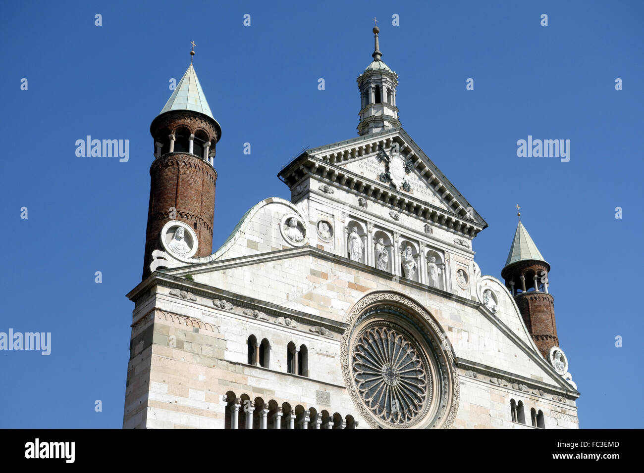 Baptistry of cremona hi-res stock photography and images - Alamy