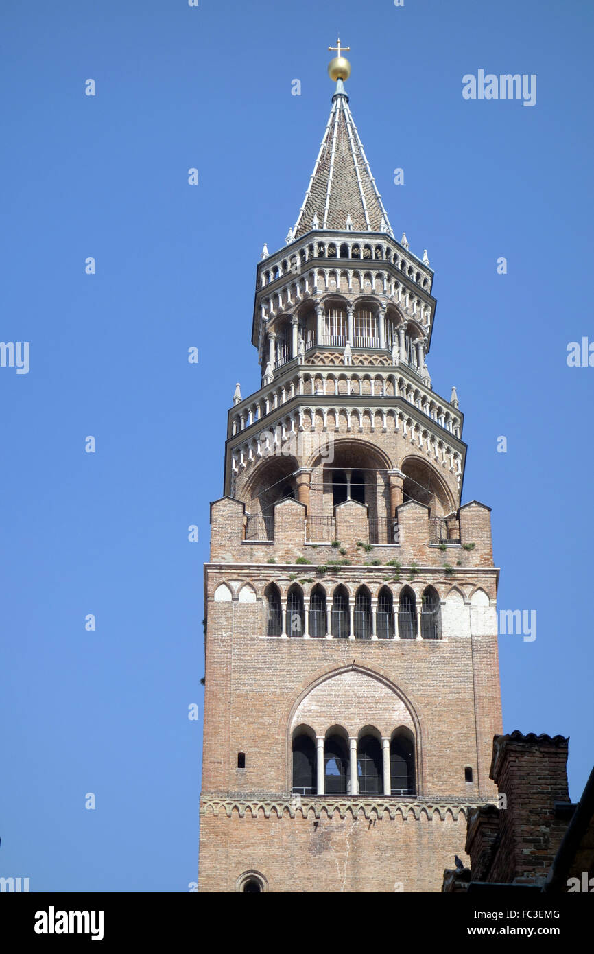 Baptistry of cremona hi-res stock photography and images - Alamy