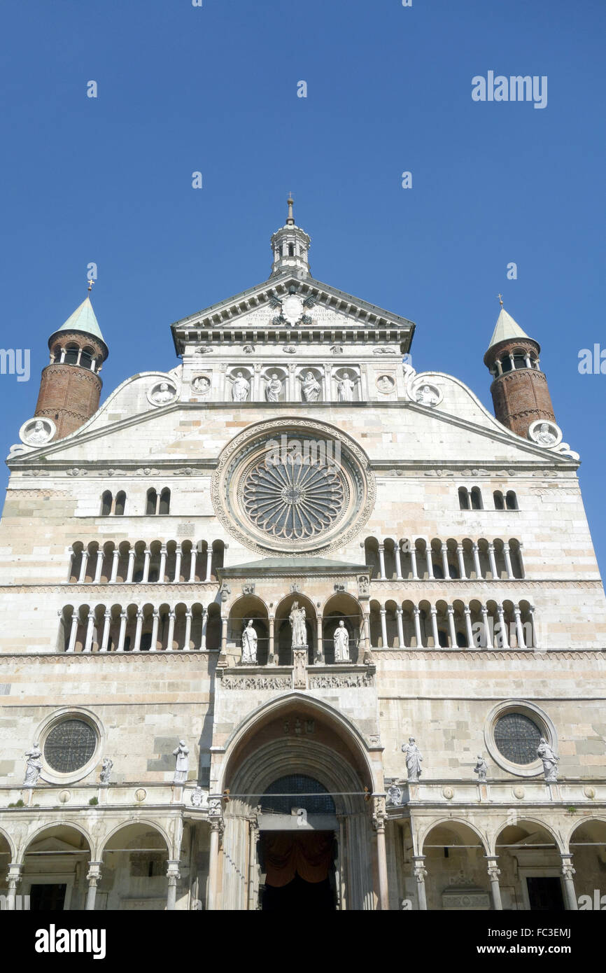 Baptistry of cremona hi-res stock photography and images - Alamy