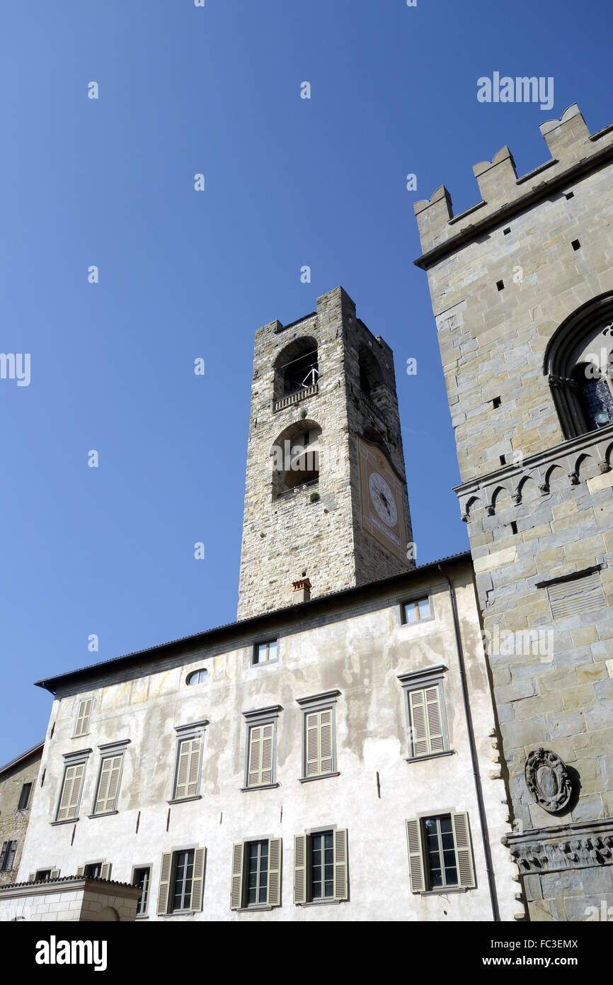 Cappella colleoni tomb hi-res stock photography and images - Alamy