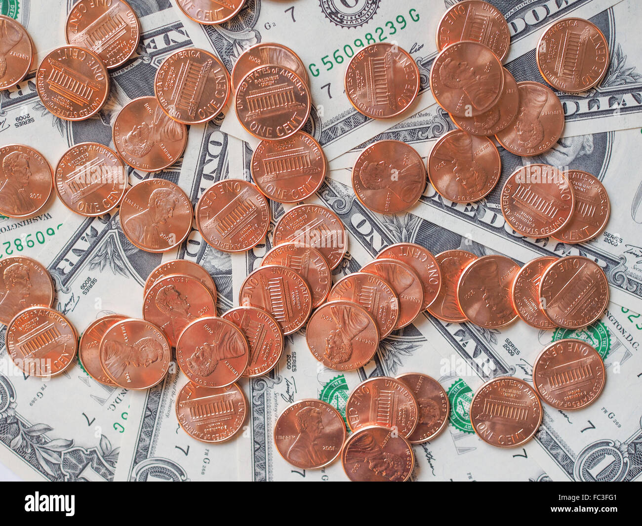 American dollar notes and coins hi-res stock photography and images - Alamy