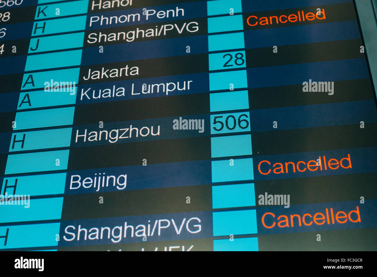 Delayed board hi-res stock photography and images - Alamy