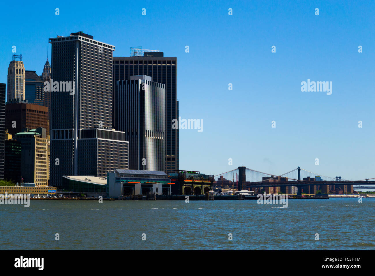 Nyc bridges hi-res stock photography and images - Alamy