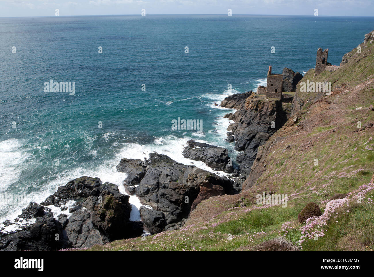 Poldark mine tin cornwall hi-res stock photography and images - Alamy