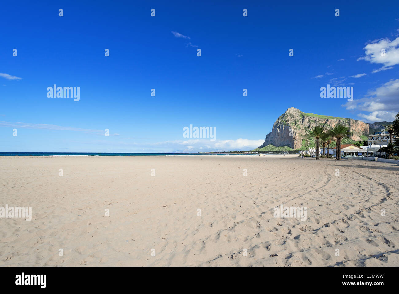 Mondello beach hi-res stock photography and images - Alamy