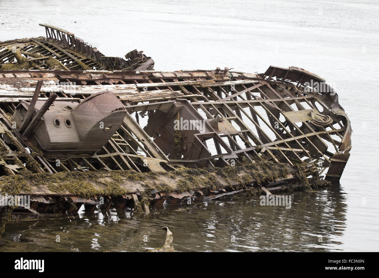 Skeleton of wooden ship hi-res stock photography and images - Alamy