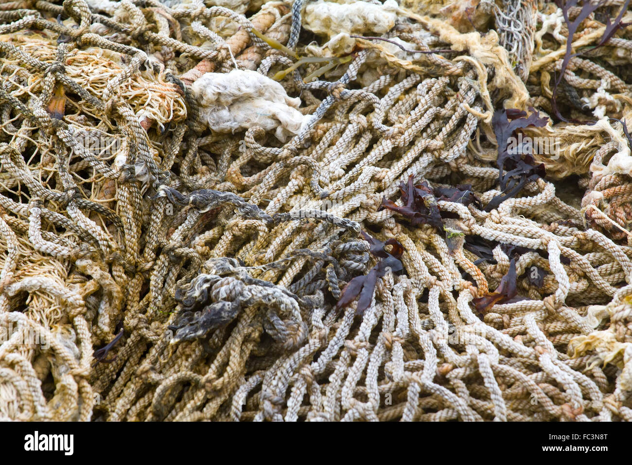 old rope fishing net trawl Stock Photo - Alamy