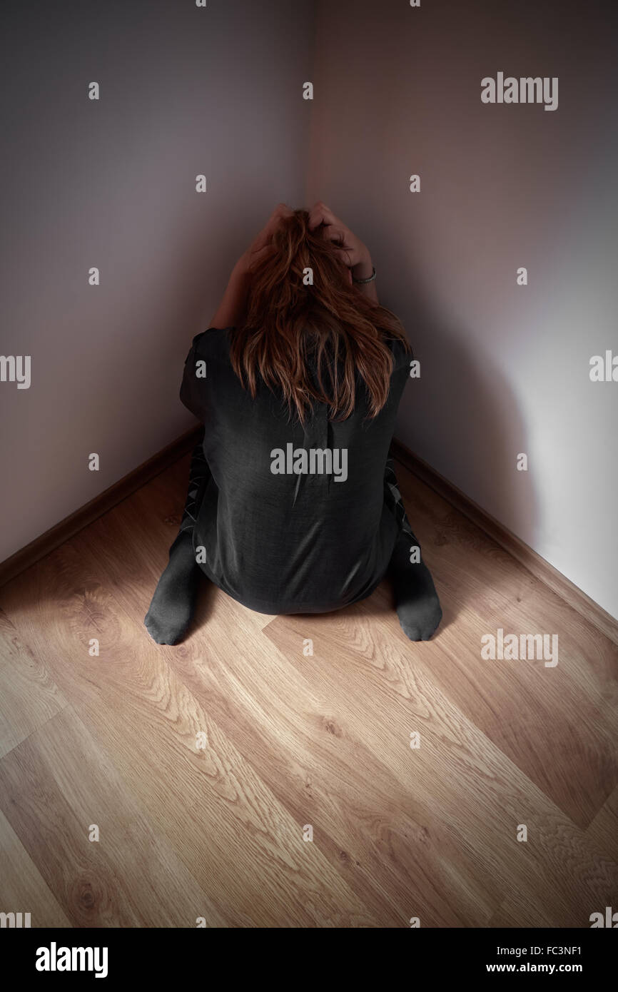 Person alone corner hi-res stock photography and images - Alamy