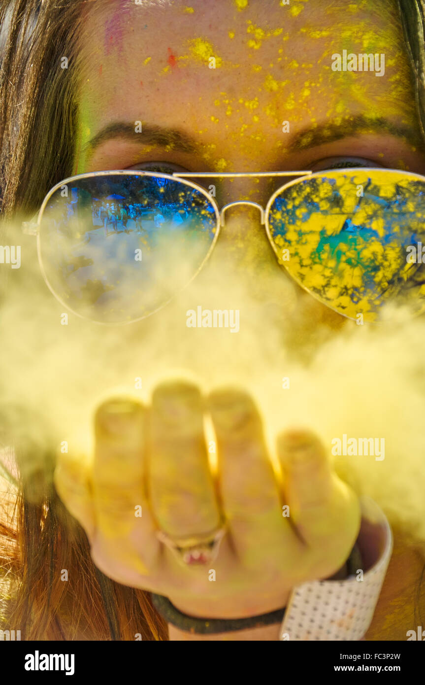 Blowing powder hi-res stock photography and images - Alamy