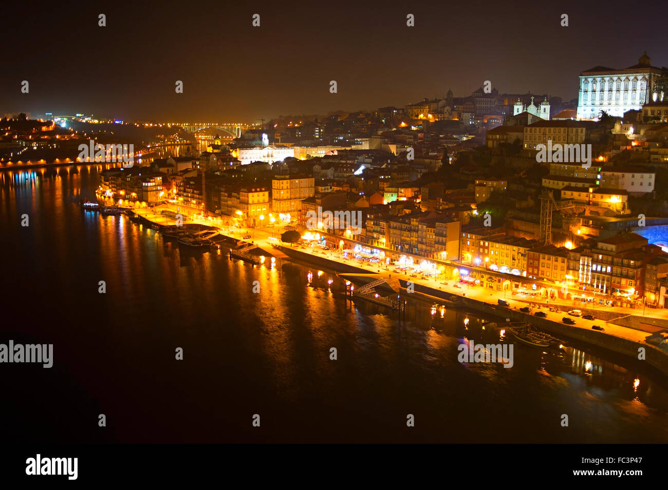 Night top view douro hi-res stock photography and images - Alamy