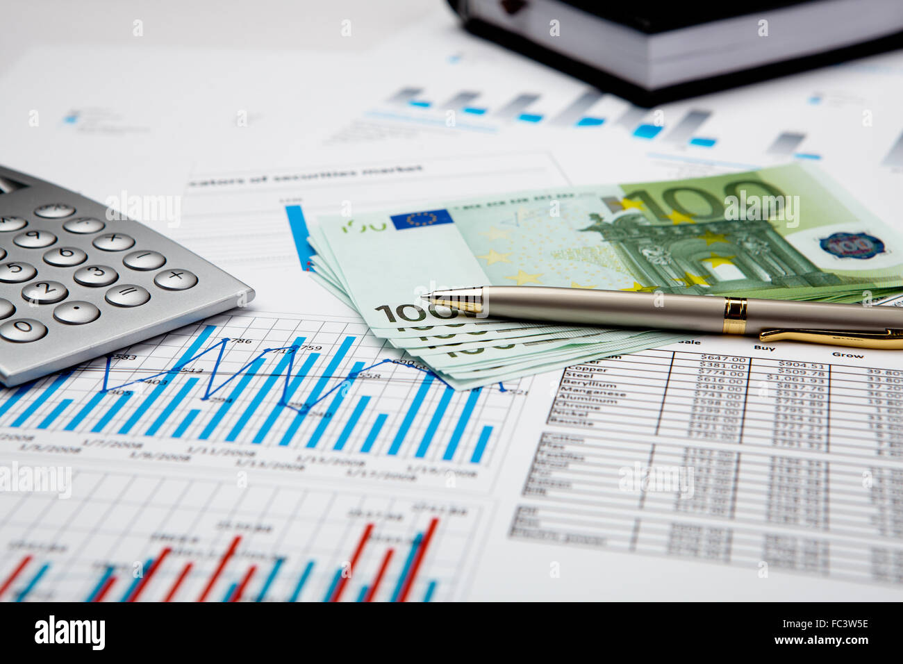financial charts and graphs Stock Photo - Alamy