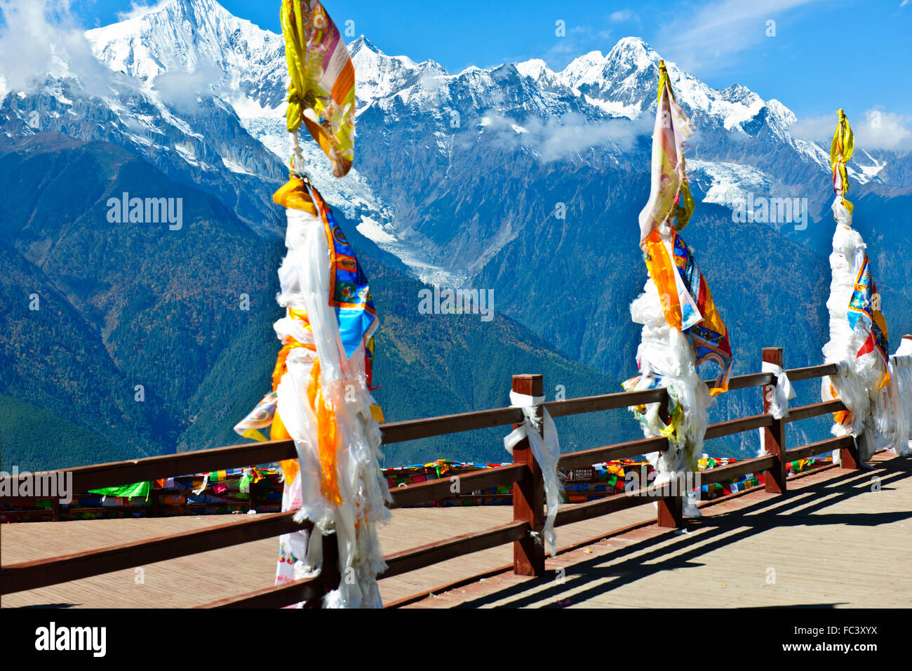 Feilal Temple Mingyong Glacier,Meili Snow Mountain Range,Holy Kawagebo ...