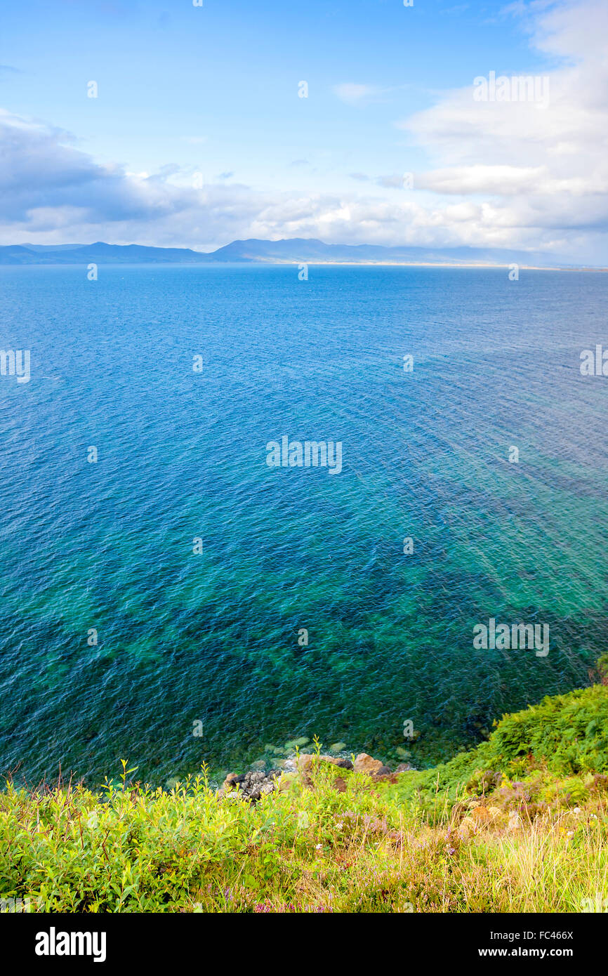 Beautiful seascape with turquoise water in The Ring of Kerry, Ireland ...