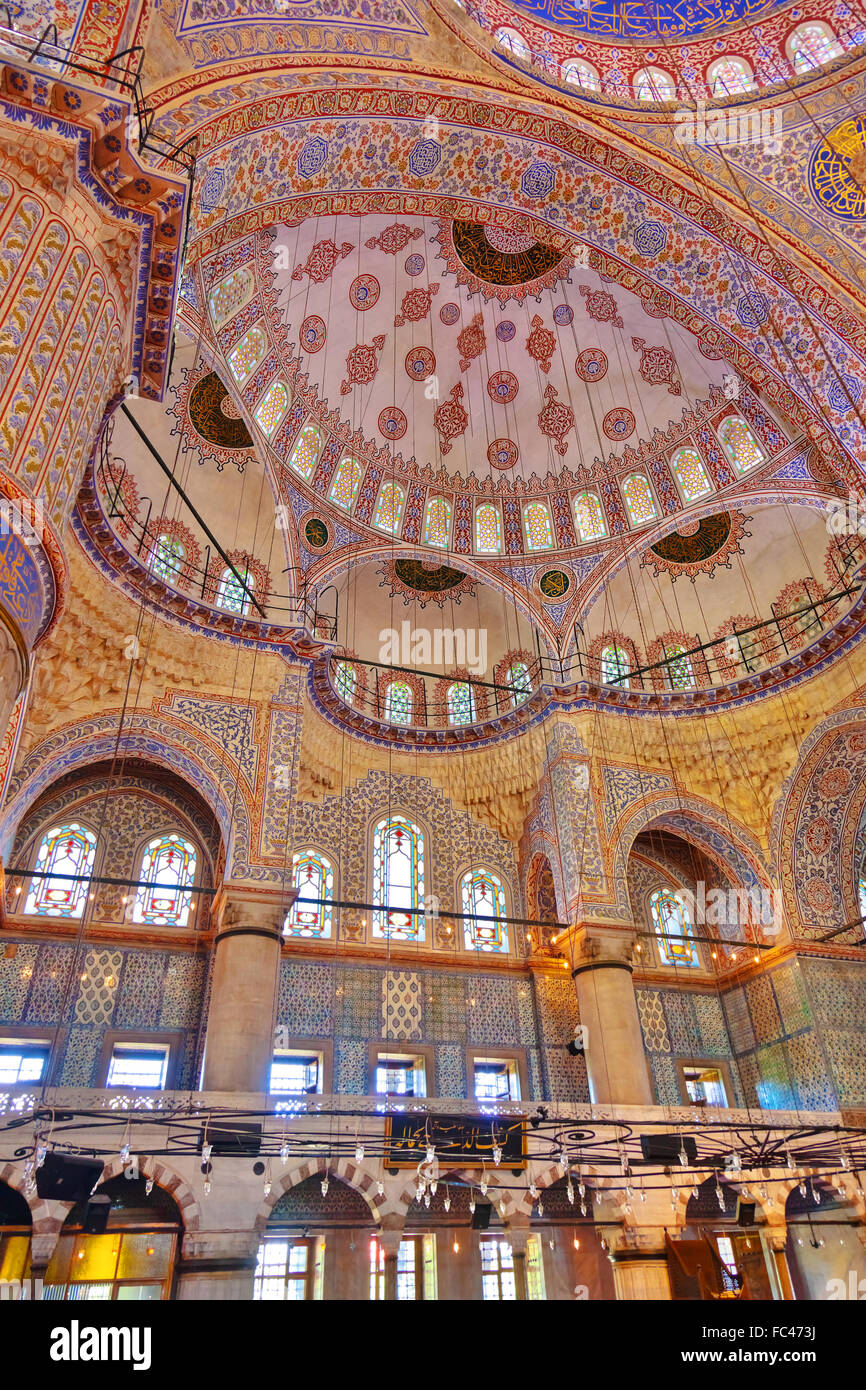 Blue mosque interior hi-res stock photography and images - Alamy