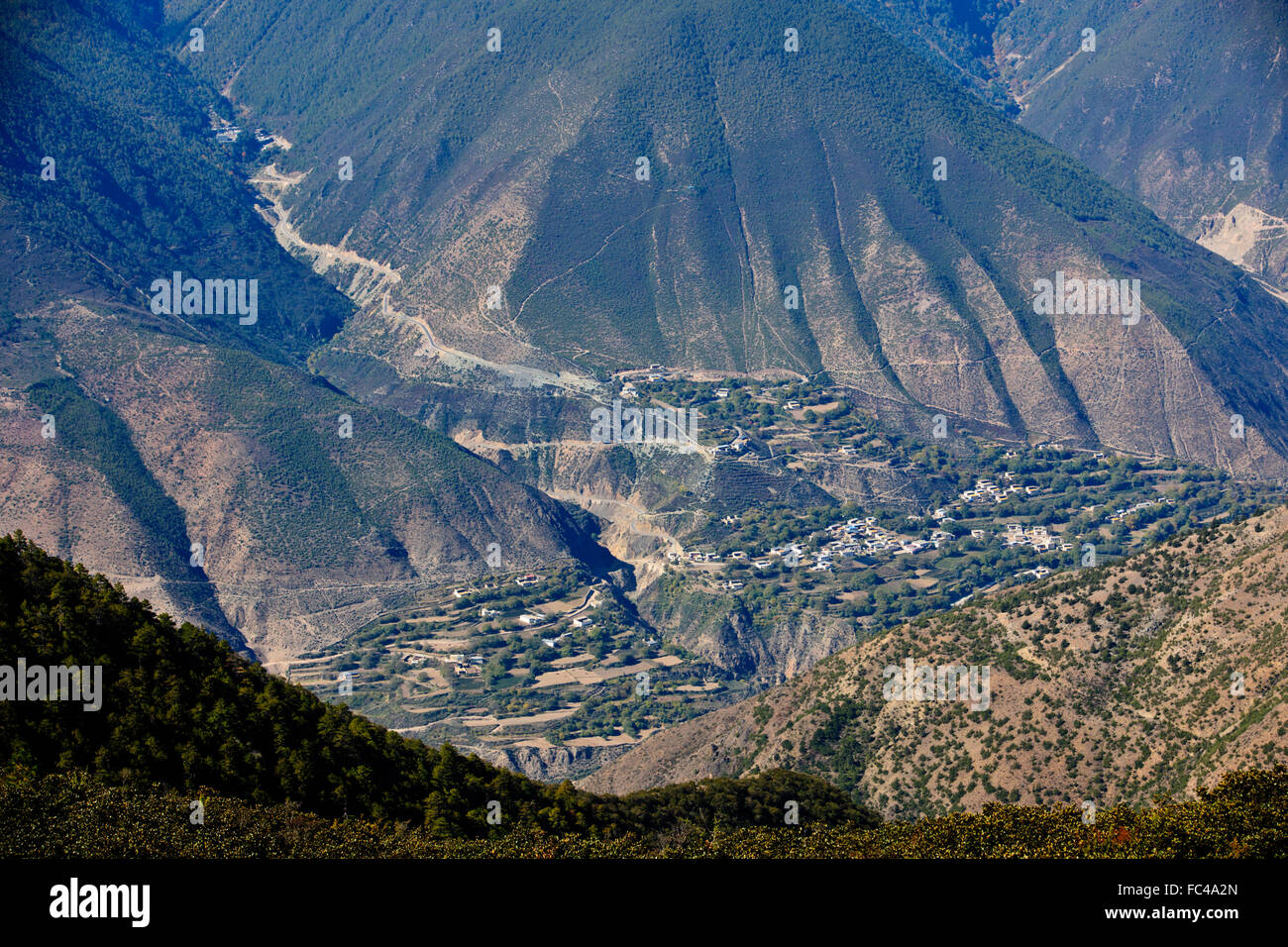 Feilal Temple Mingyong Glacier,Meili Snow Mountain Range,Holy Kawagebo ...