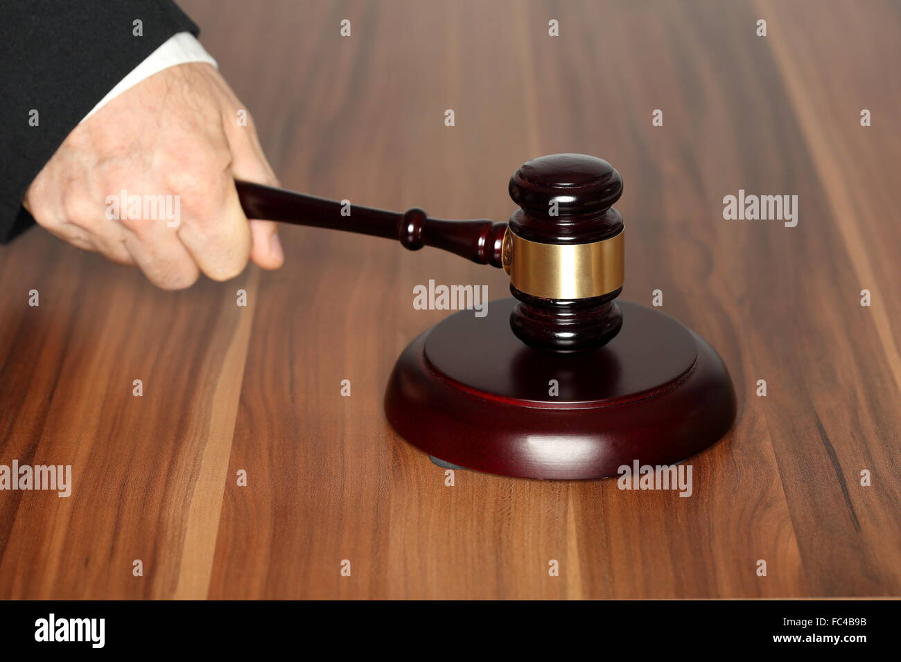 Beschliessen hi-res stock photography and images - Alamy
