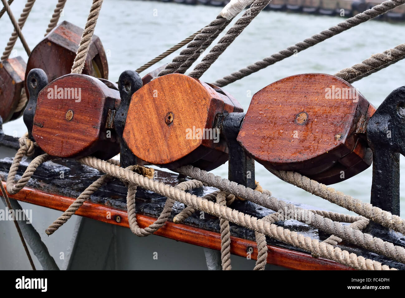 Rigging Ship High Resolution Stock Photography and Images - Alamy