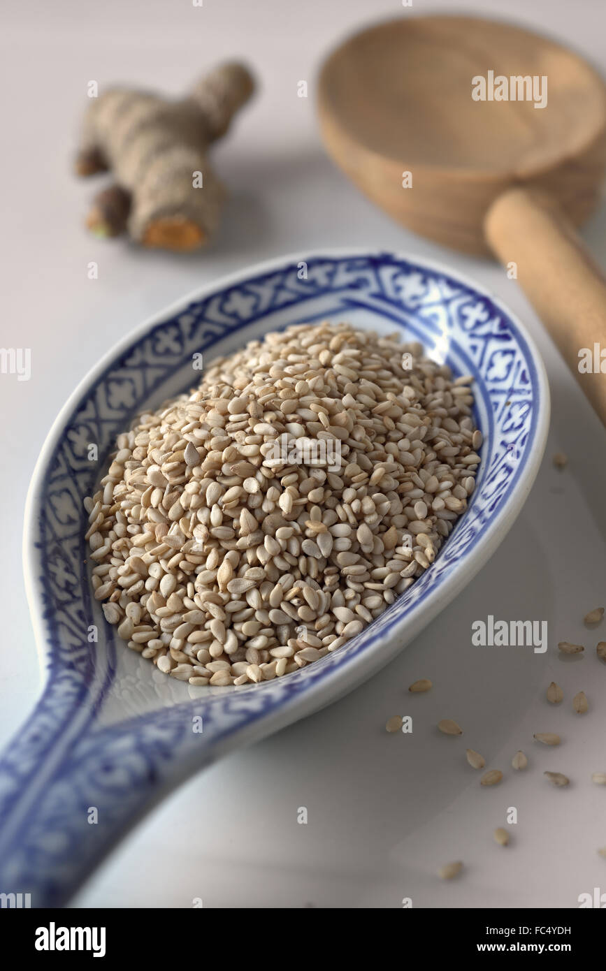 Sesame Seeds on Spoon Stock Photo - Alamy