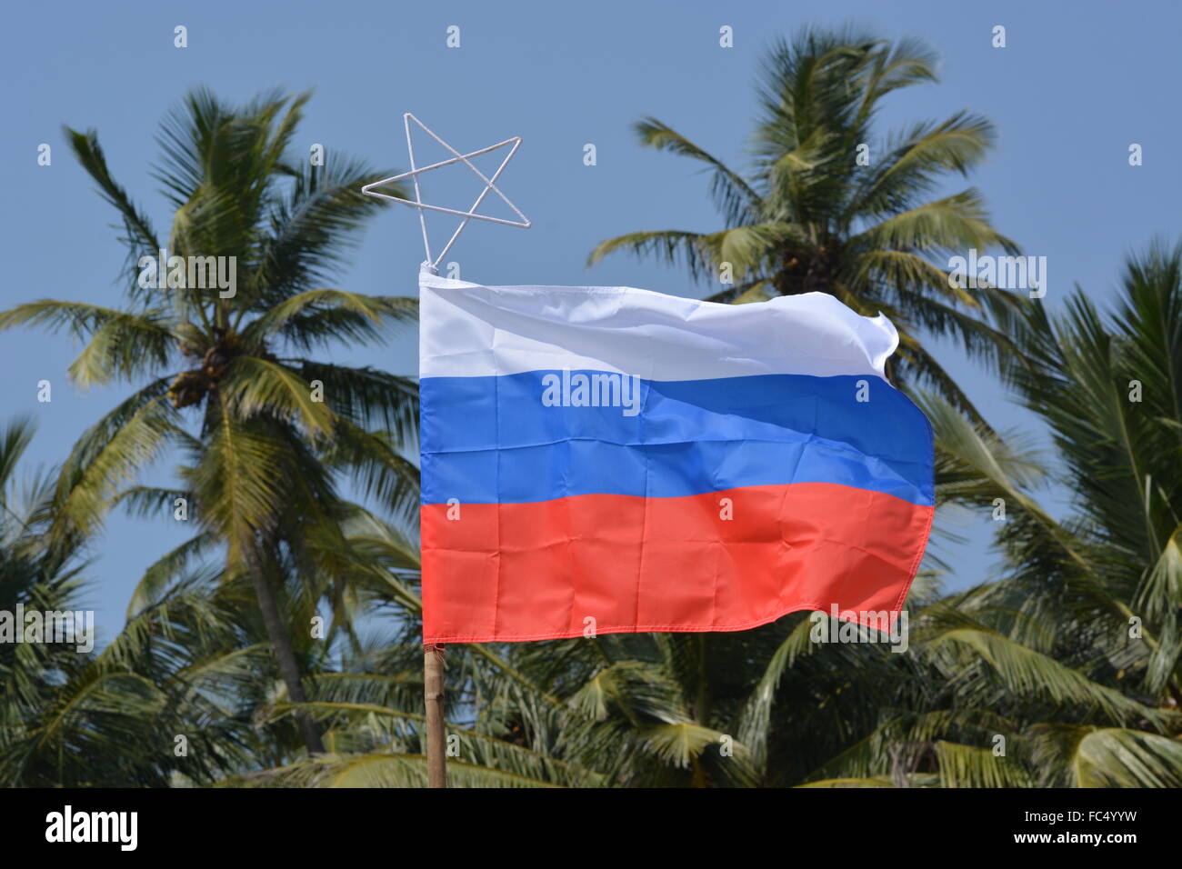 India flag handshake hi-res stock photography and images - Alamy