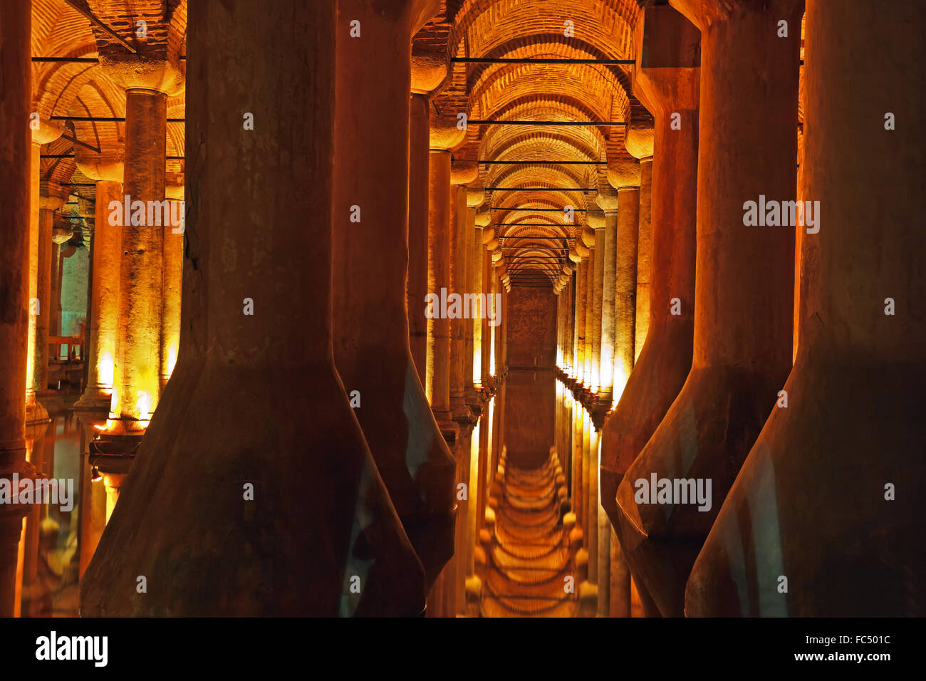Medieval water cistern hi-res stock photography and images - Alamy