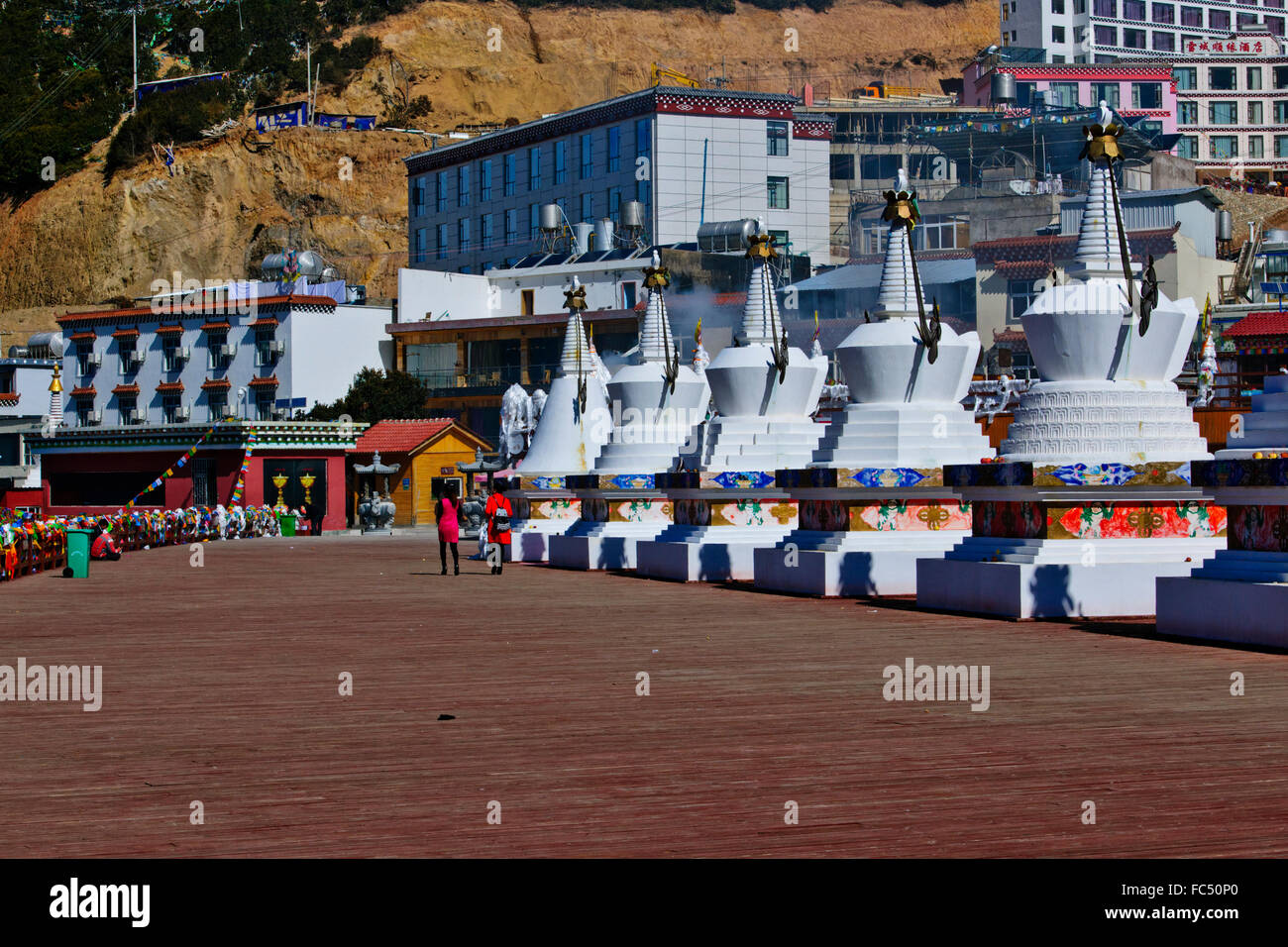 Feilal Temple Mingyong Glacier,Meili Snow Mountain Range,Holy Kawagebo ...