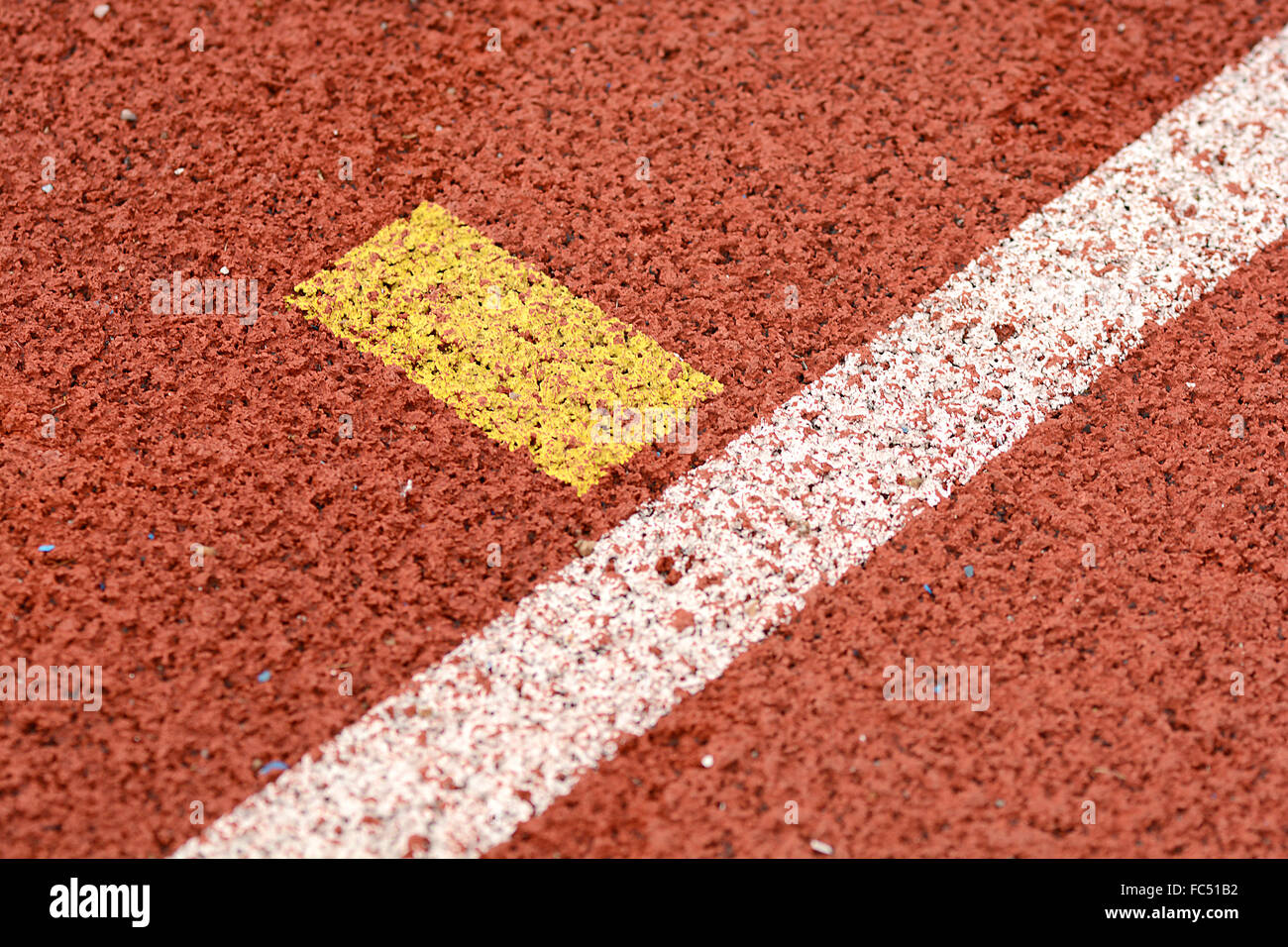 Athlete running track hi-res stock photography and images - Alamy