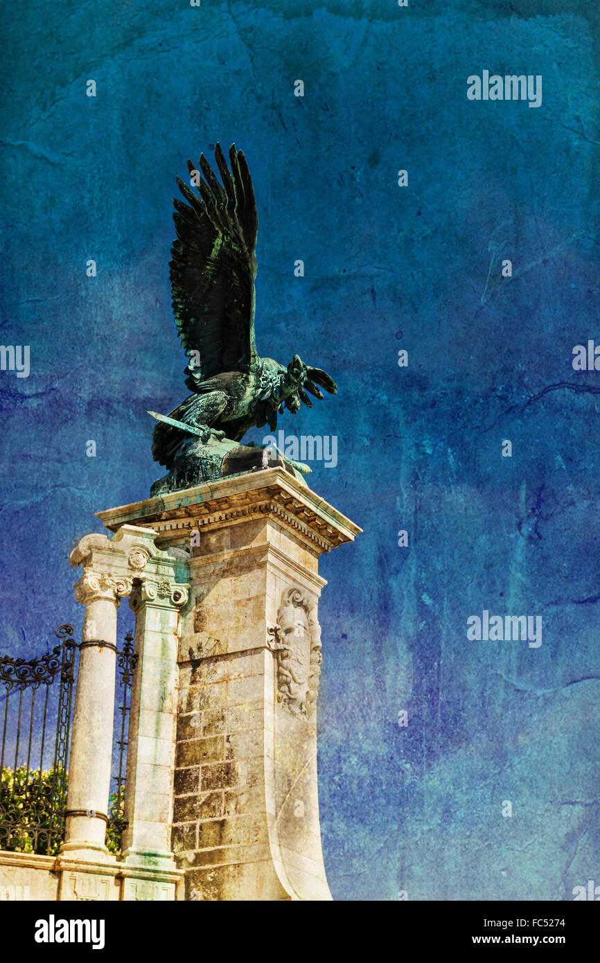 Statue eagle buda castle hi-res stock photography and images - Alamy