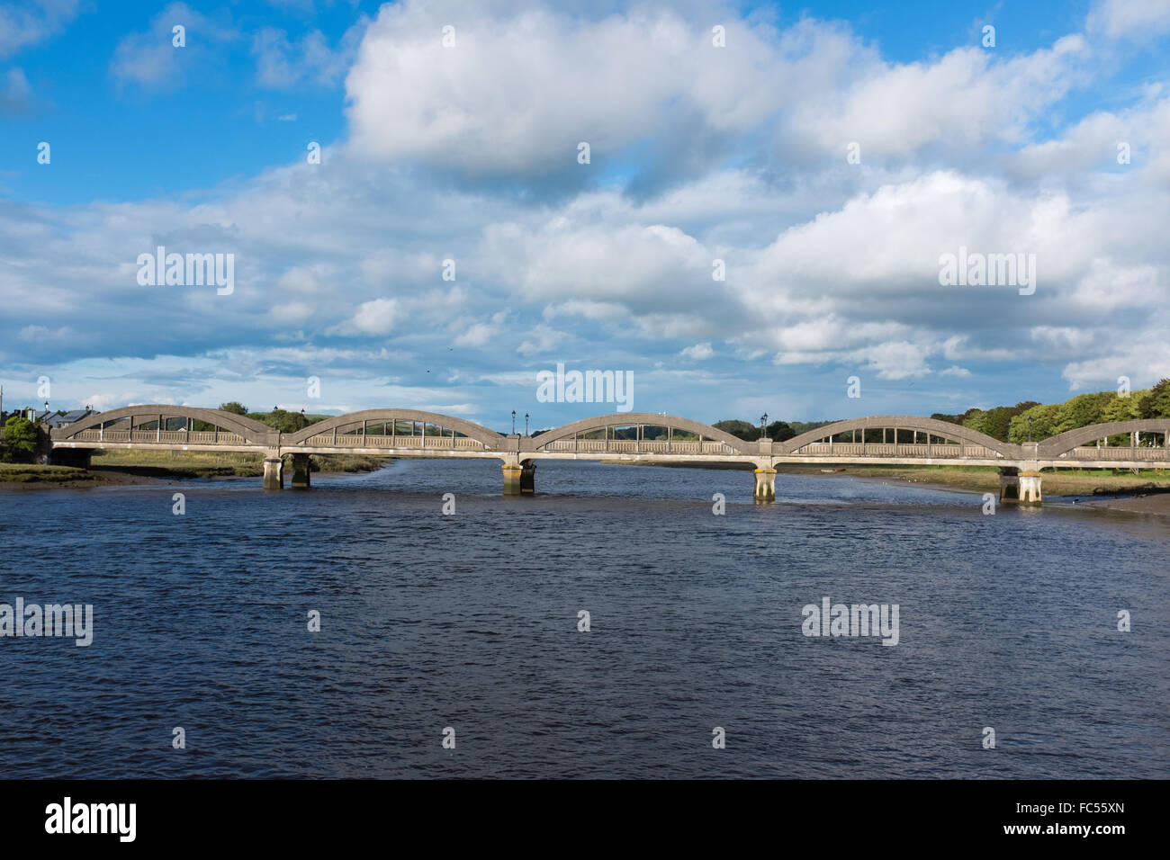 Road bridge over the river Dee, Kirkcudbright village, Dumfries and ...