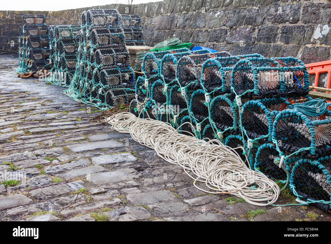 Keiss harbour hi-res stock photography and images - Alamy