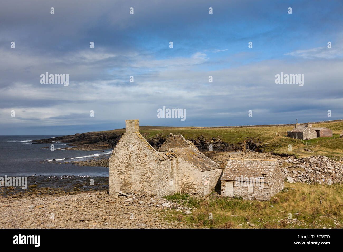 Abandoned house along side Forss Water, at Crosskirk Bay, Caithness ...