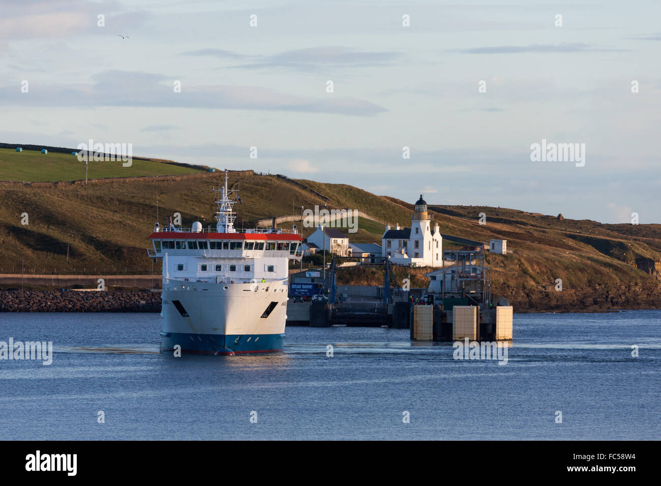 Ferry at Scrabster harbour, Thurso Bay, Caithness, North Coast of ...