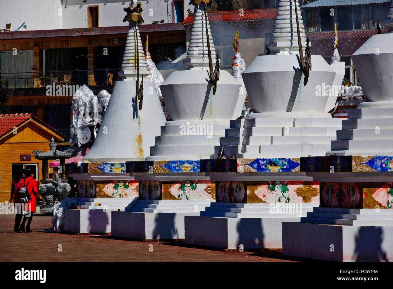 Feilal Temple Mingyong Glacier,Meili Snow Mountain Range,Holy Kawagebo ...