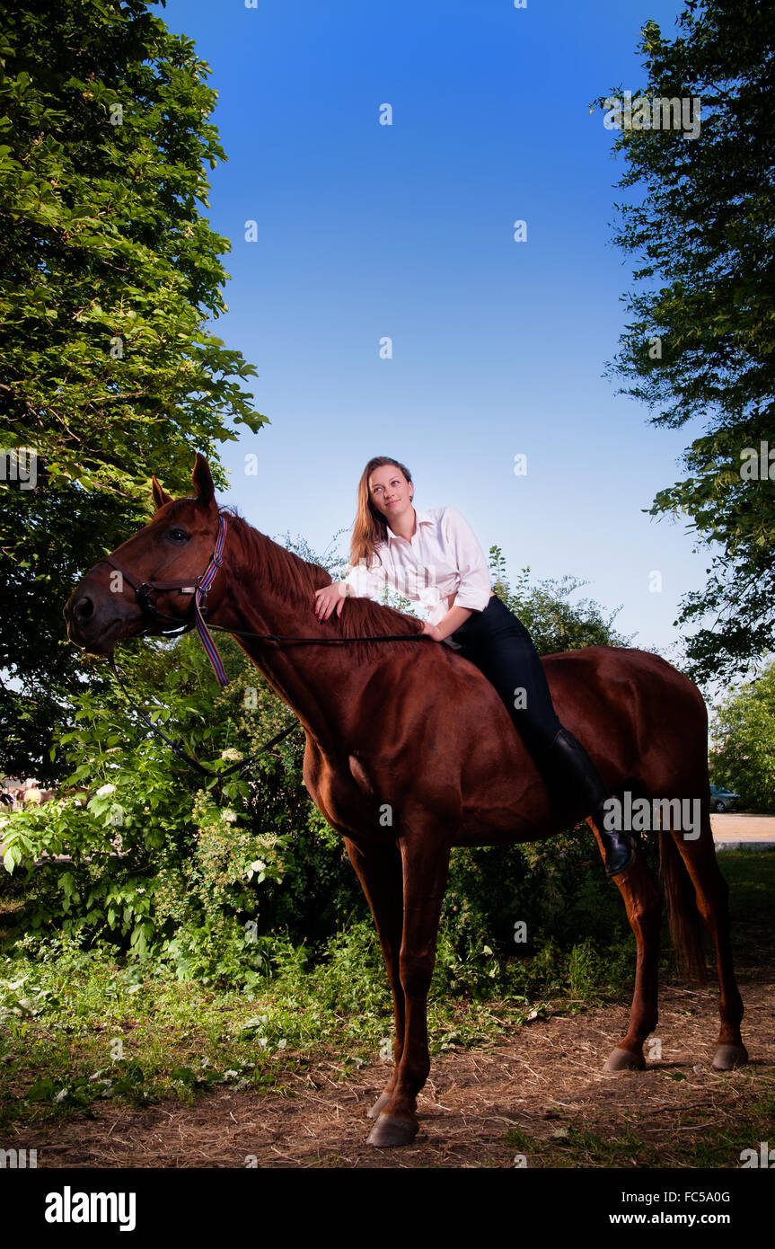 Teen girl with horse hoof hi-res stock photography and images - Alamy