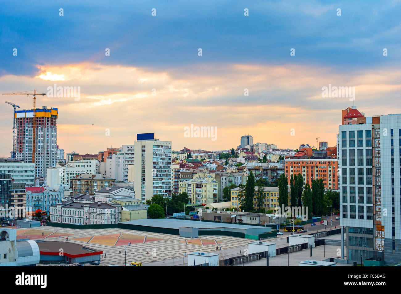 Kiev ukraine downtown panorama hi-res stock photography and images - Alamy