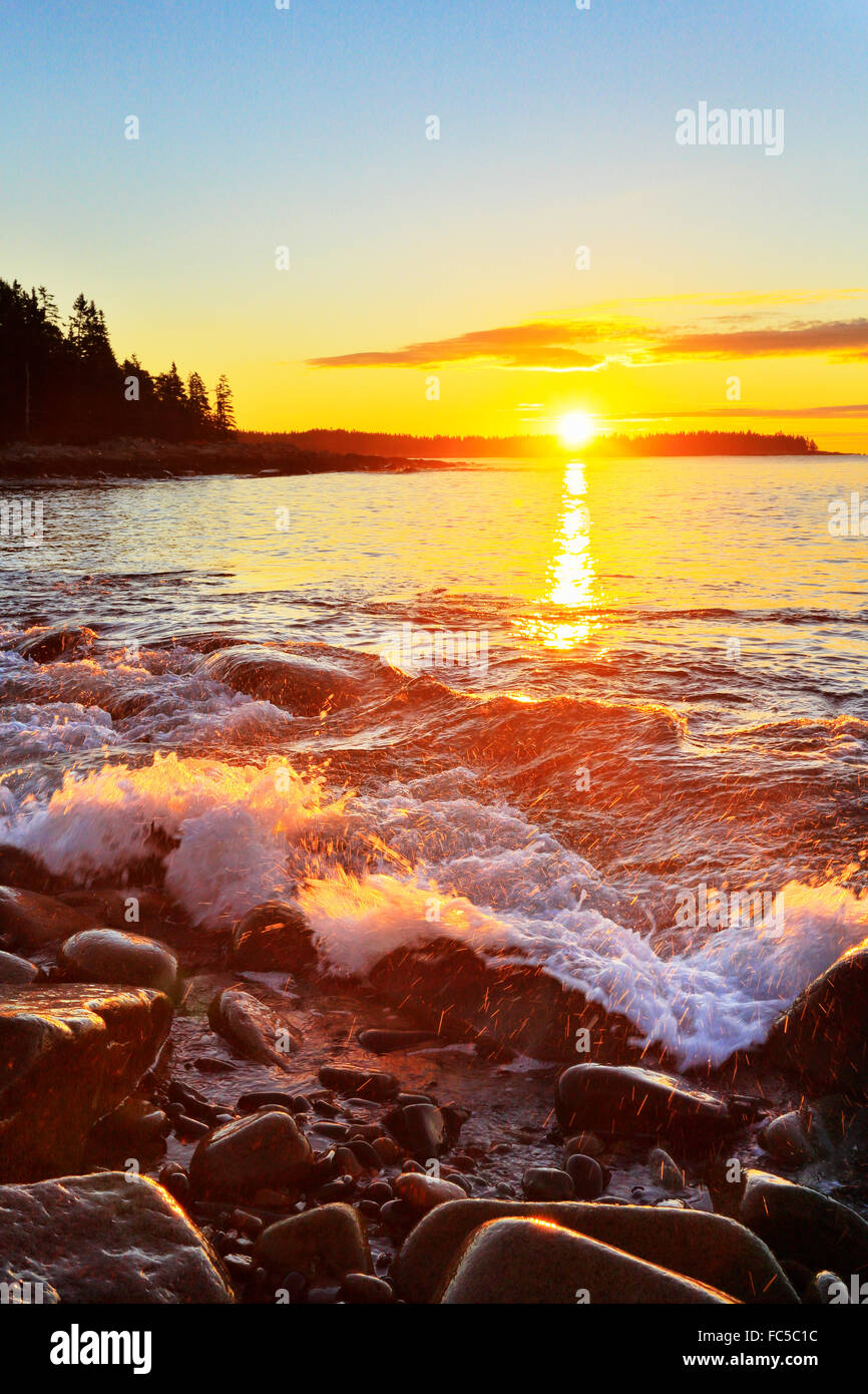 Sunrise, Schoodic Harbor, Schoodic Peninsula, Acadia National Park ...