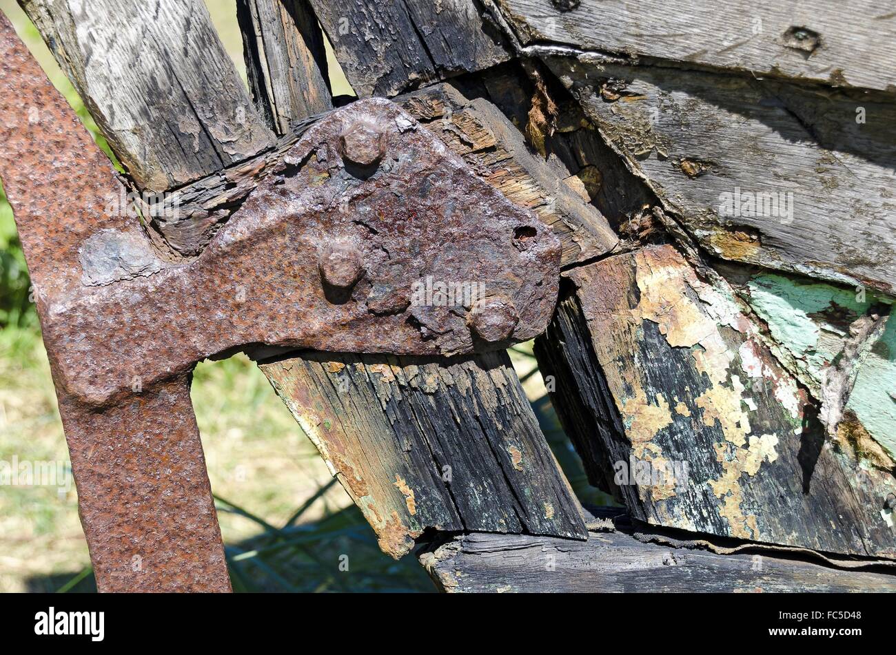 rusty steering oar Stock Photo - Alamy