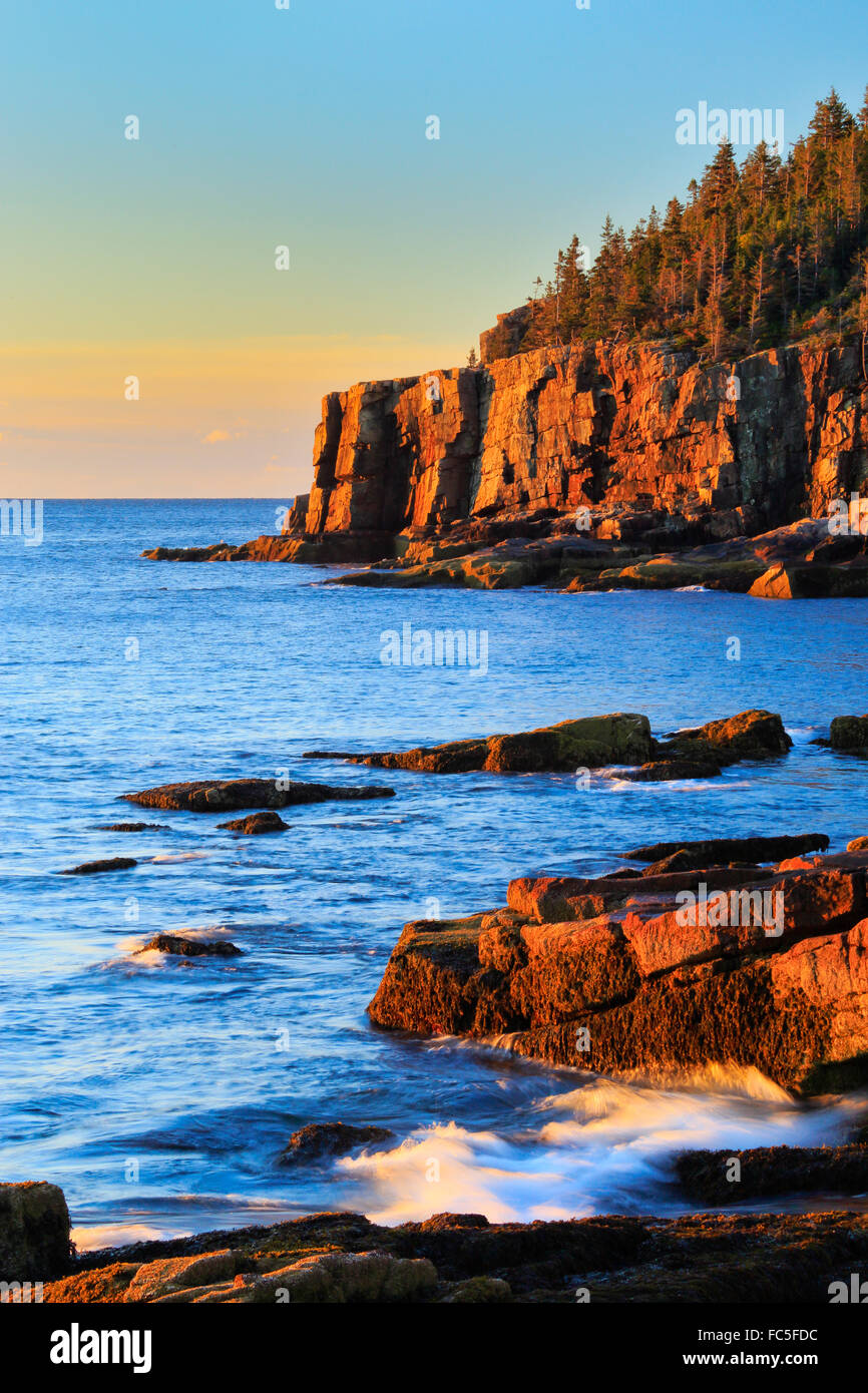 Otter Cliff at Sunrise, The Ocean Trail, Acadia National Park, Maine ...