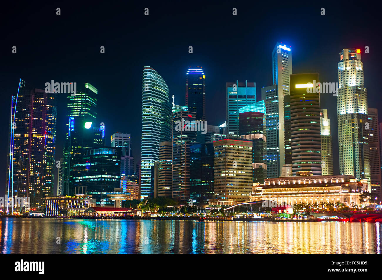 Night view of Singapore Downtown Stock Photo - Alamy