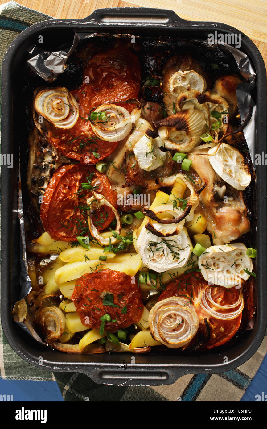 Chicken vegetables above view hi-res stock photography and images - Alamy