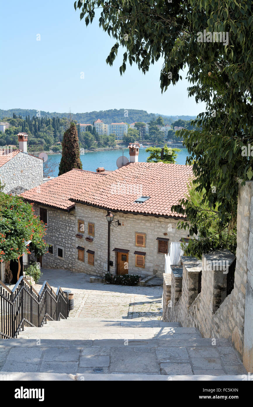 Balkan houses hi-res stock photography and images - Alamy