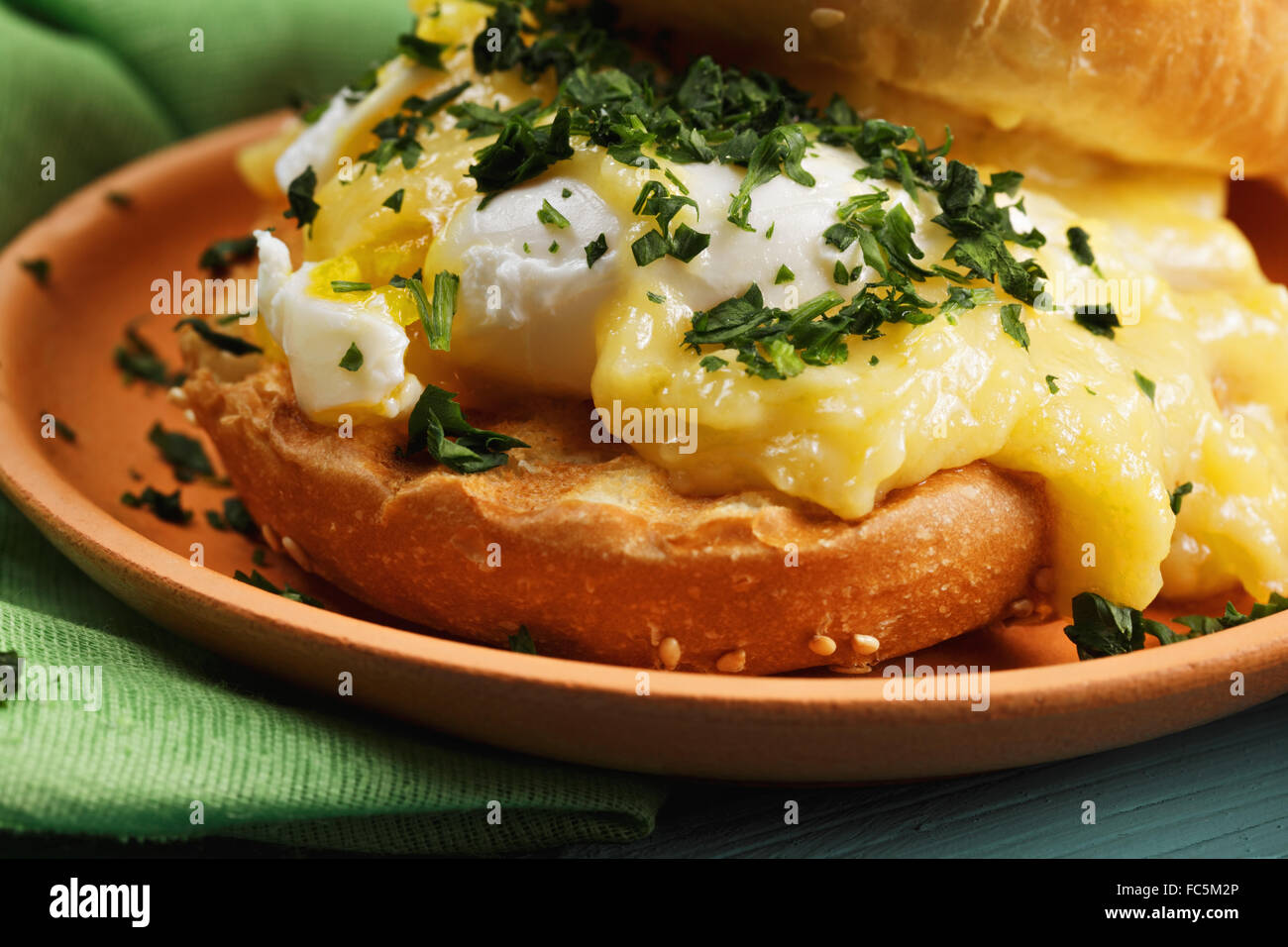 Toast egg benedict greens hi-res stock photography and images - Alamy