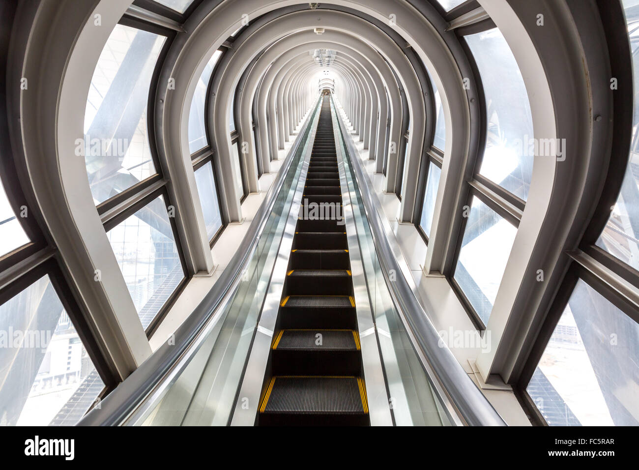 Straight escalators hi-res stock photography and images - Alamy