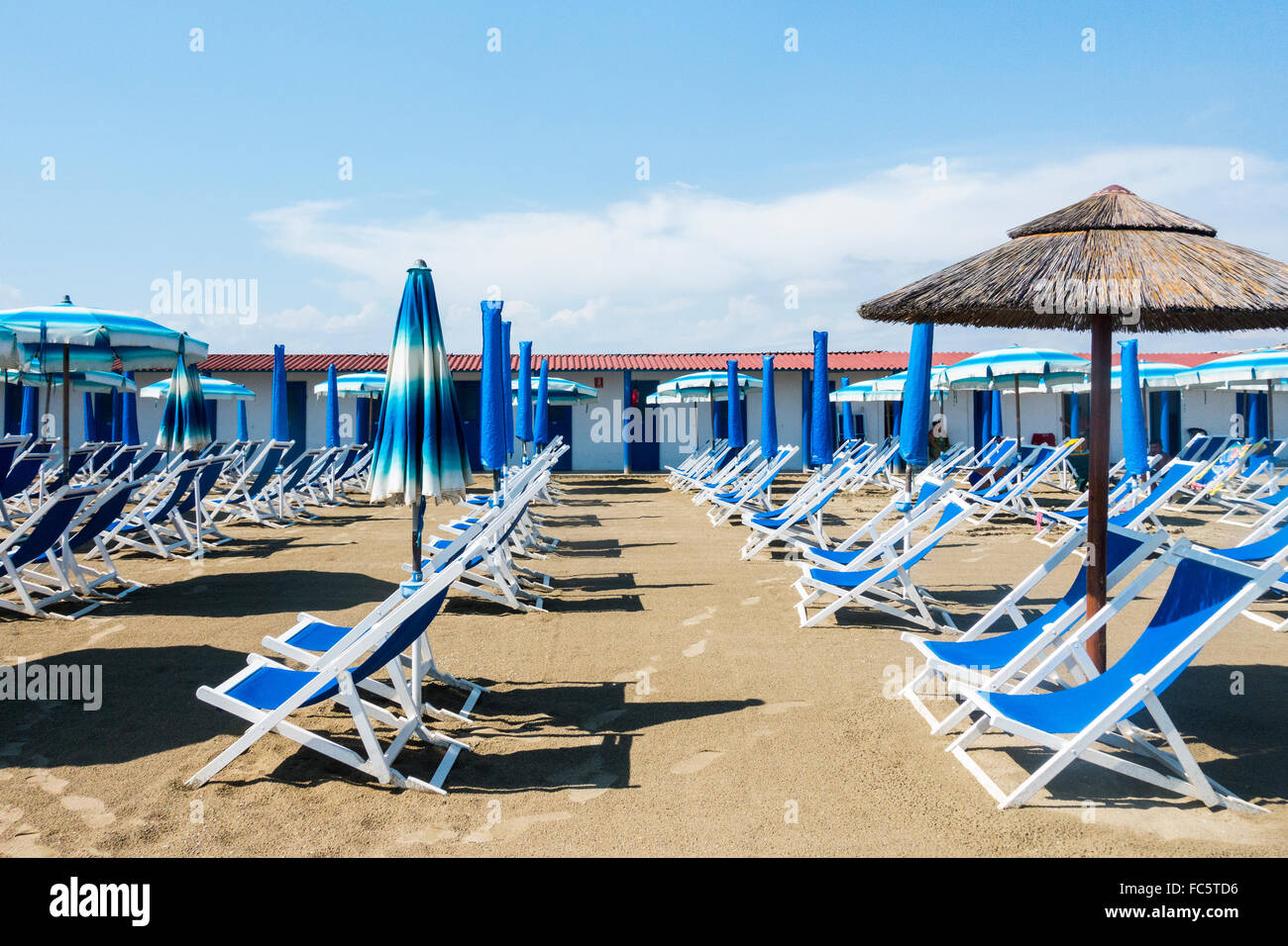 Beach wardrobe hi-res stock photography and images - Alamy