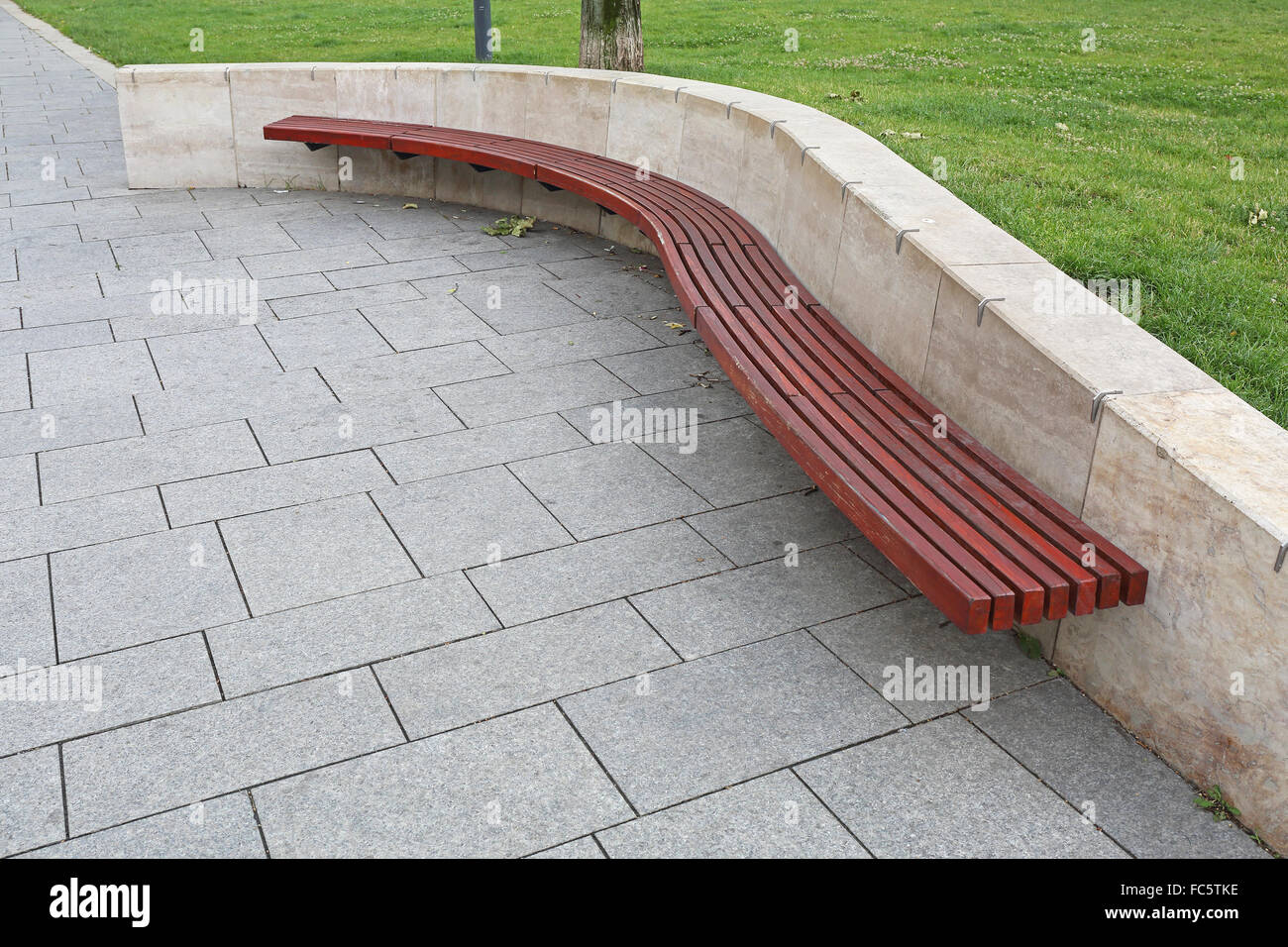 Long bench hi-res stock photography and images - Alamy