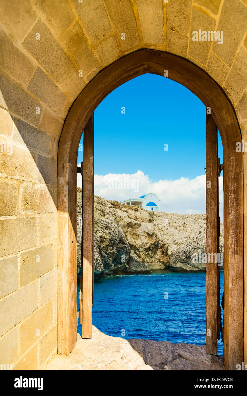 door open sea Stock Photo - Alamy